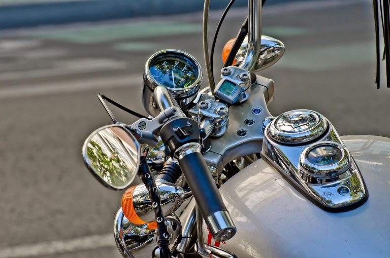 Proper Following Distance Behind a Motorcycle | Safety Guide
